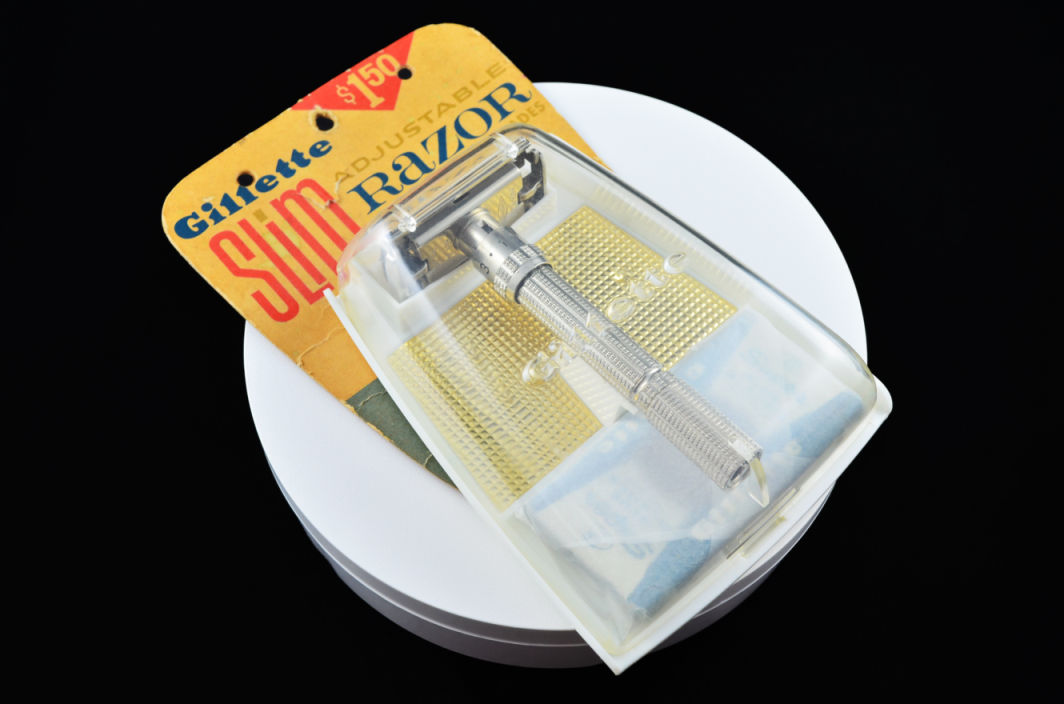 Gillette Slim Adjustable Safety Razor Super Blues - The Classic Edge ...