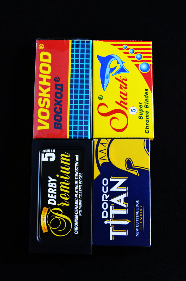 25 pc Razor Blade Sampler Pack: Titan, Voskhod, Shark & Derby - The ...