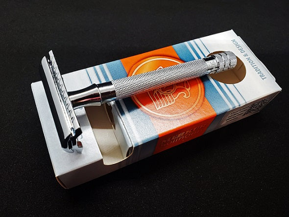 Merkur 23C Long Handle 3-Piece Safety Razor Set - The Classic Edge ...