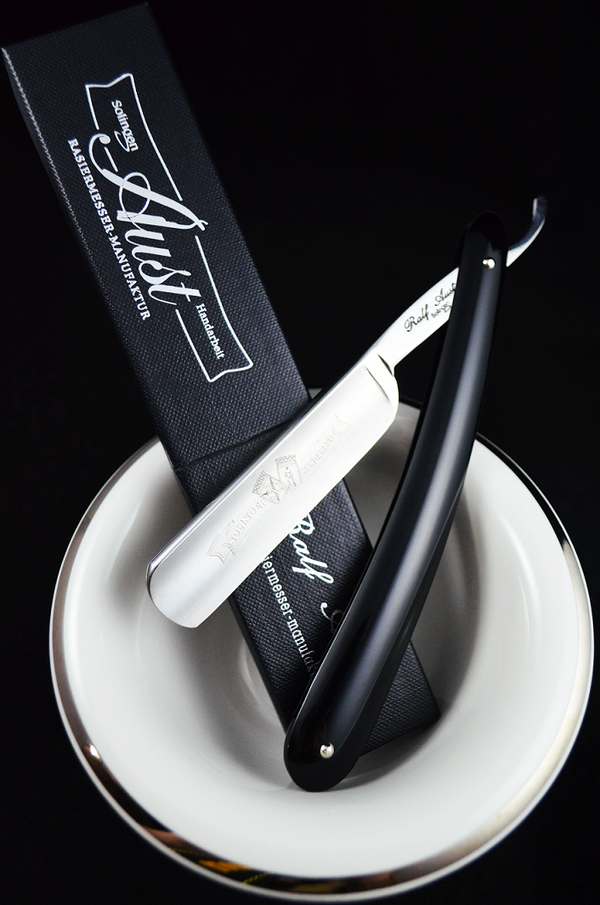 Ralf Aust 5/8 Round Point Straight Razor - The Classic Edge Shaving Store